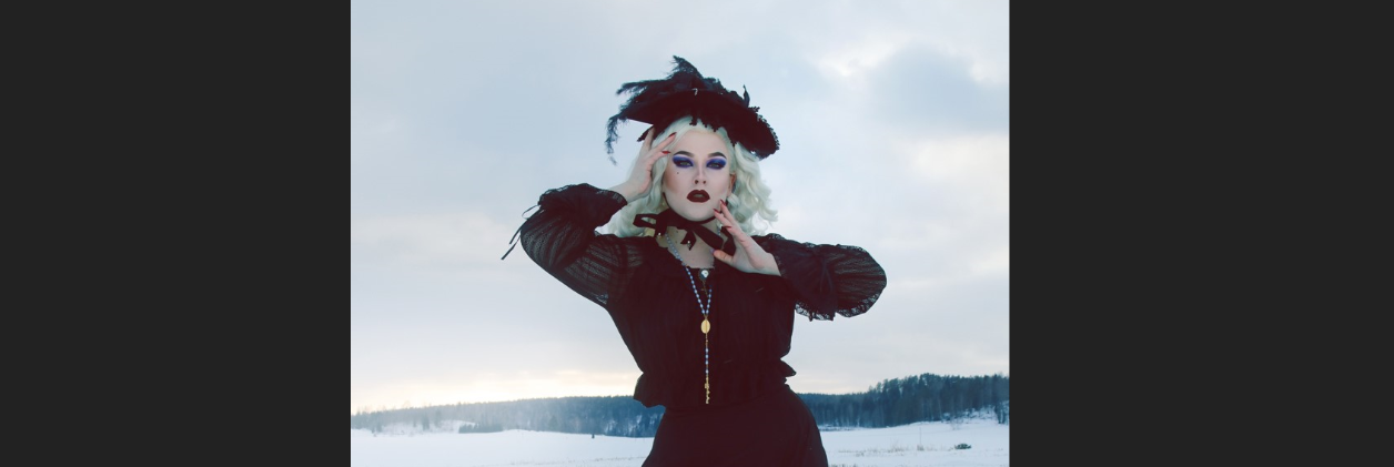 Nightfall Program: Maristola Valois – Rose Prince – Hellocon