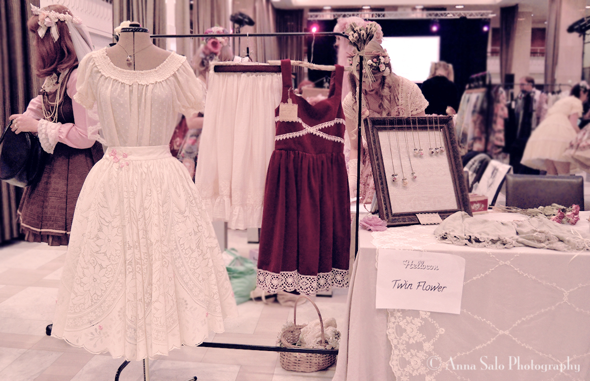 The Vendor Call for Domus Reginae is Open Again! – Hellocon